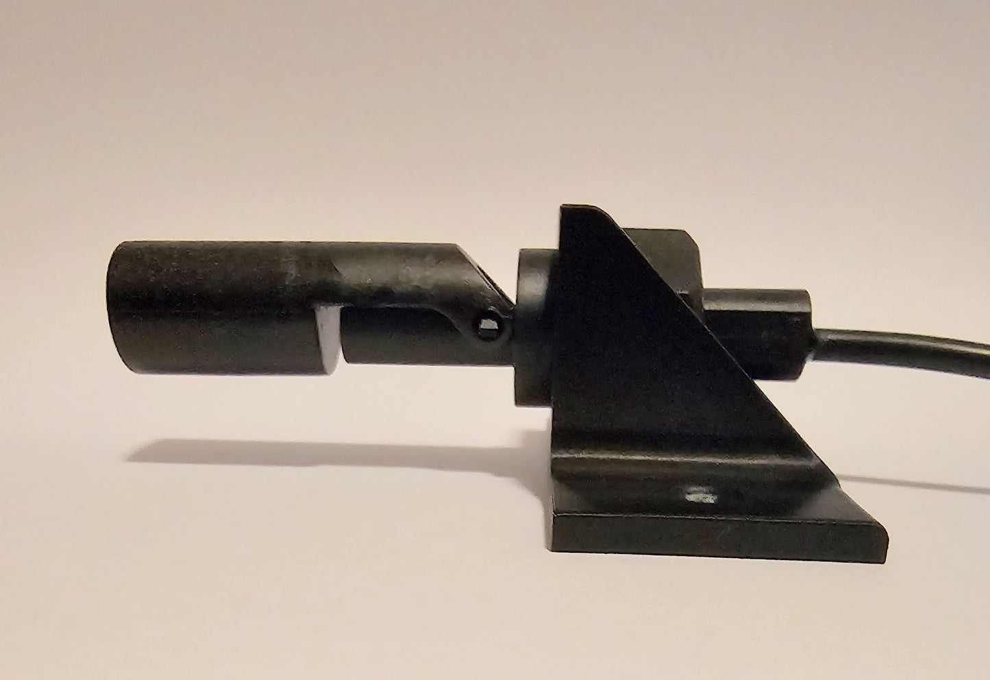 Float Switch Bracket – Roam Devices